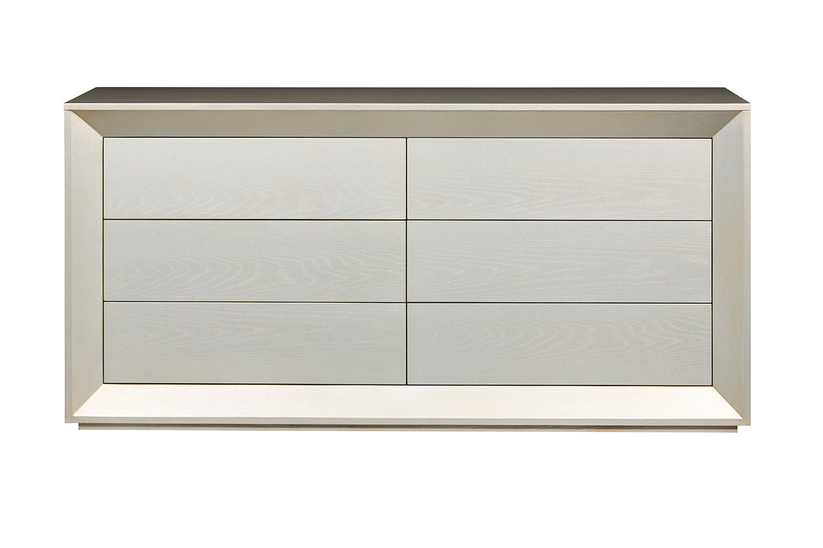 Julian Dresser – Belle Meade Signature